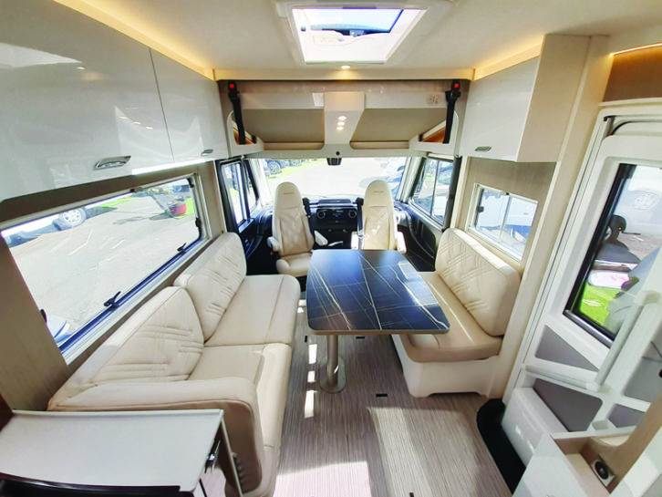 Bürstner Elegance 910G - Practical Motorhome