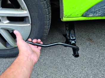 How to safely change a wheel - Practical Motorhome