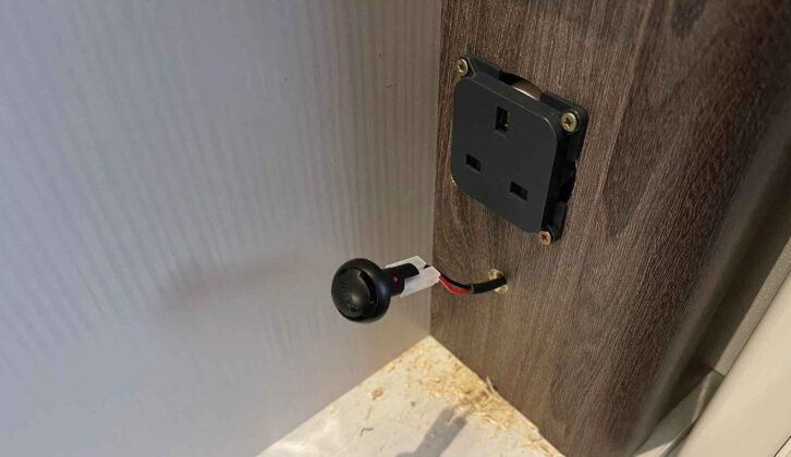 How to fit an Alde Discrete Temperature Sensor - Practical Motorhome